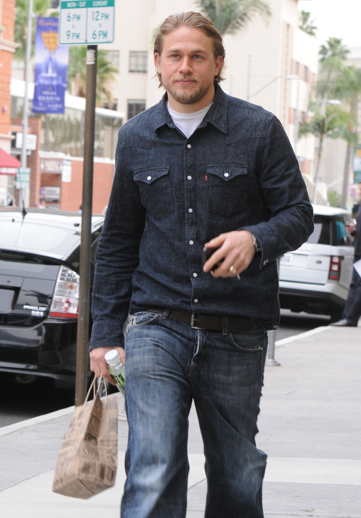 Picture of Charlie Hunnam