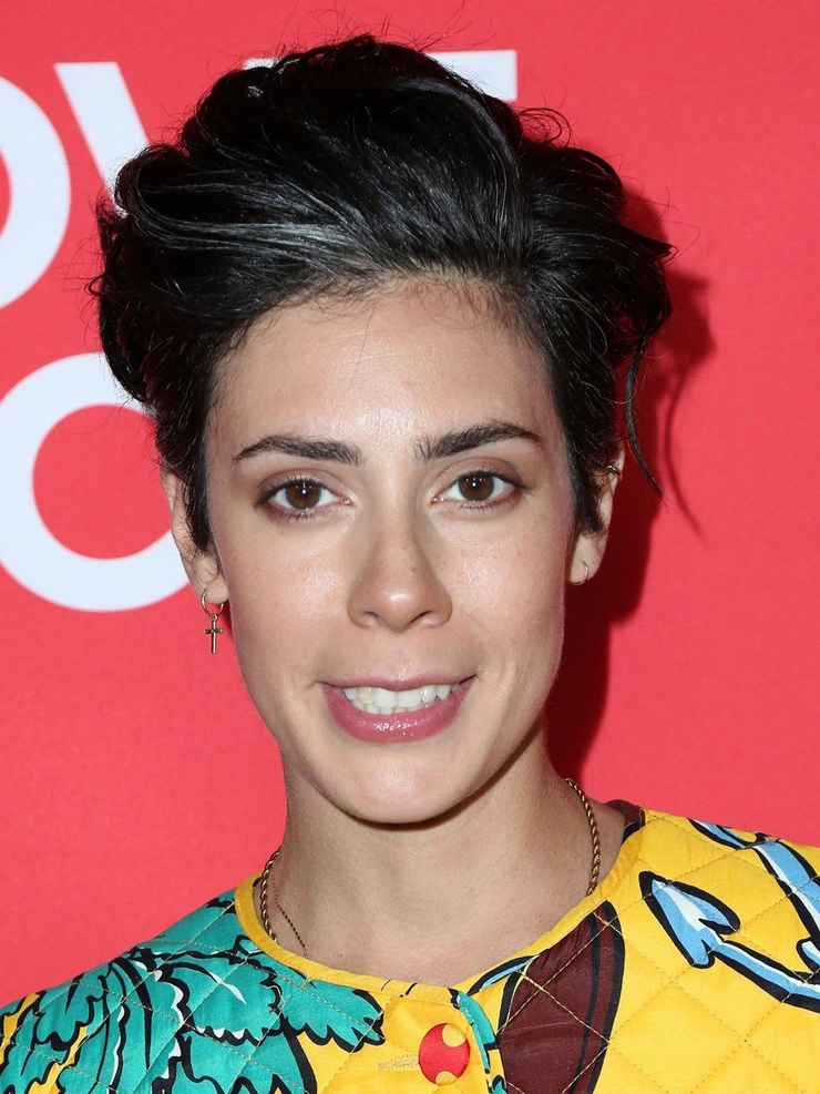 Roberta Colindrez picture