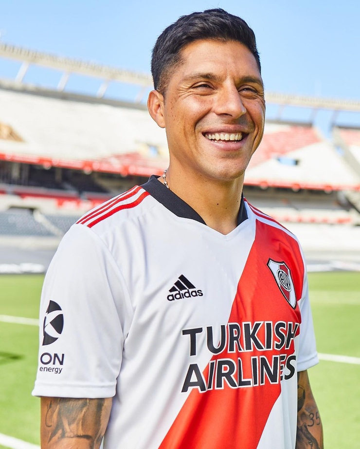 Picture of Enzo Pérez