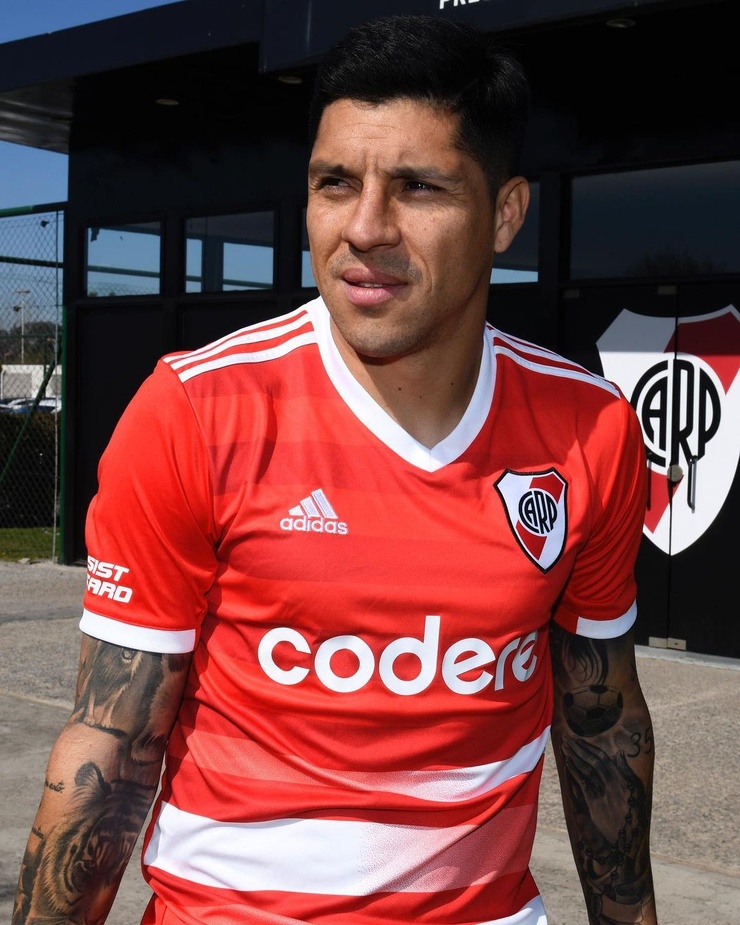 Picture of Enzo Pérez