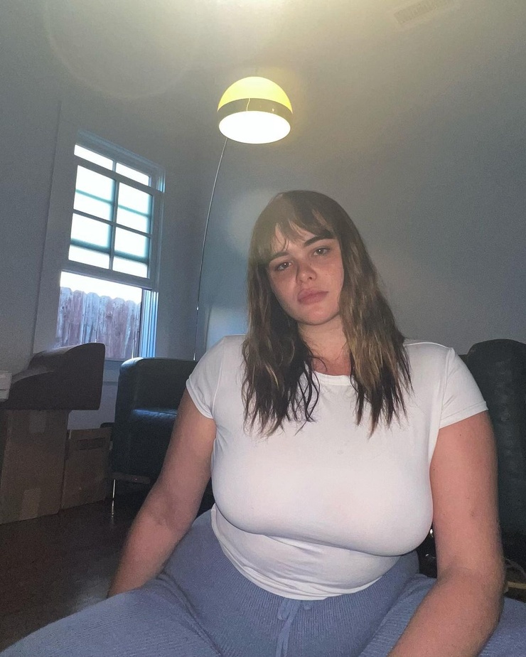 Picture Of Barbie Ferreira