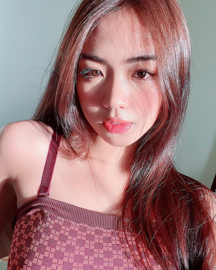 Picture of Azi Acosta