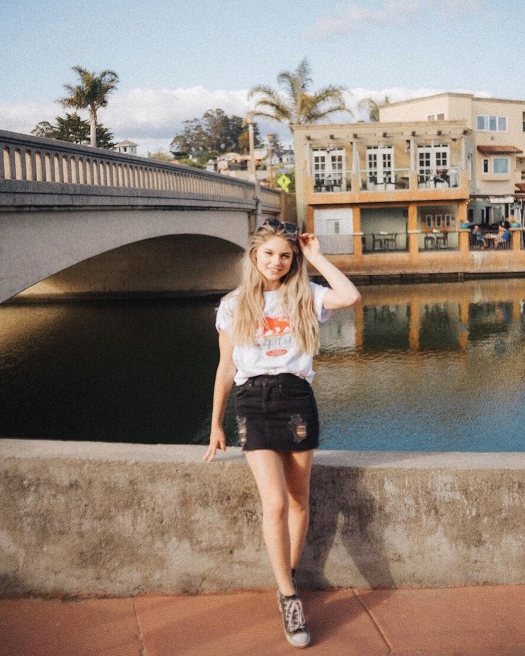 Picture of Victoria Axen