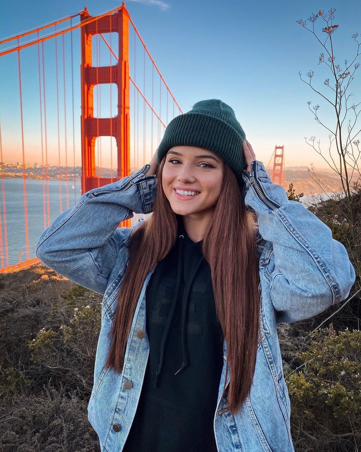 Picture of Victoria Axen