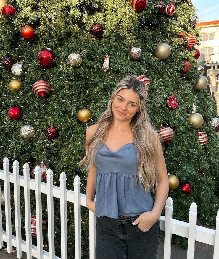 Picture of Victoria Axen