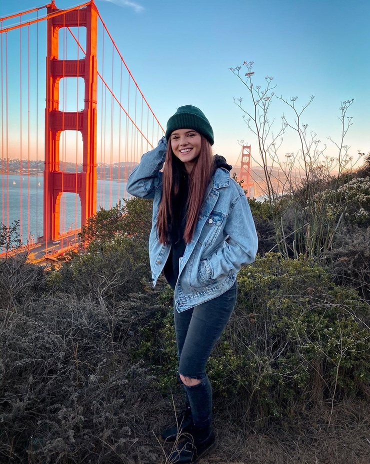 Picture of Victoria Axen