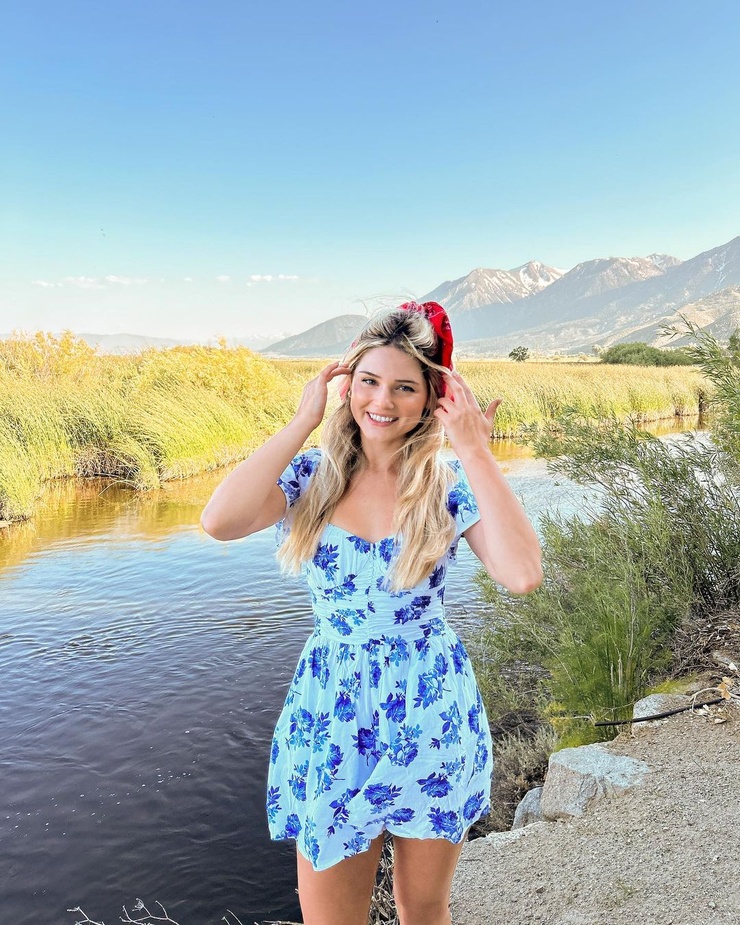 Picture of Victoria Axen