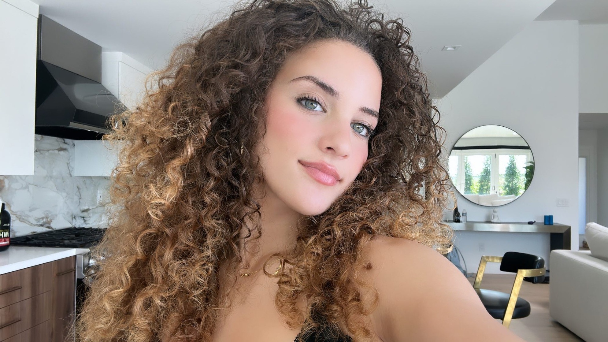 Picture of Sofie Dossi