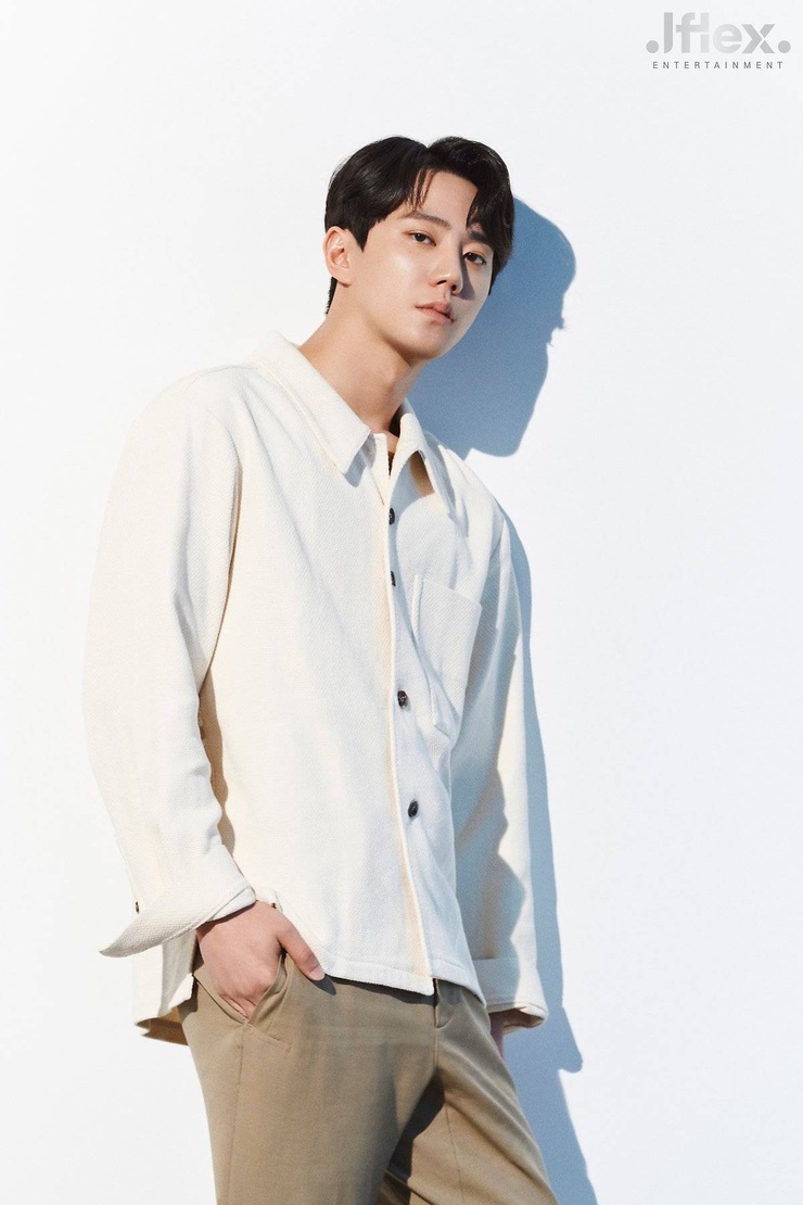 Joon-Young Lee image