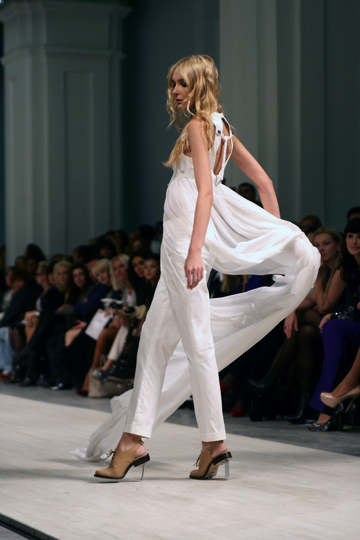 Snejana Onopka image