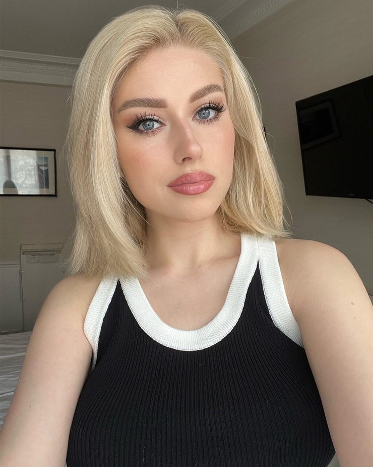 Image of Alexandra Frenkel