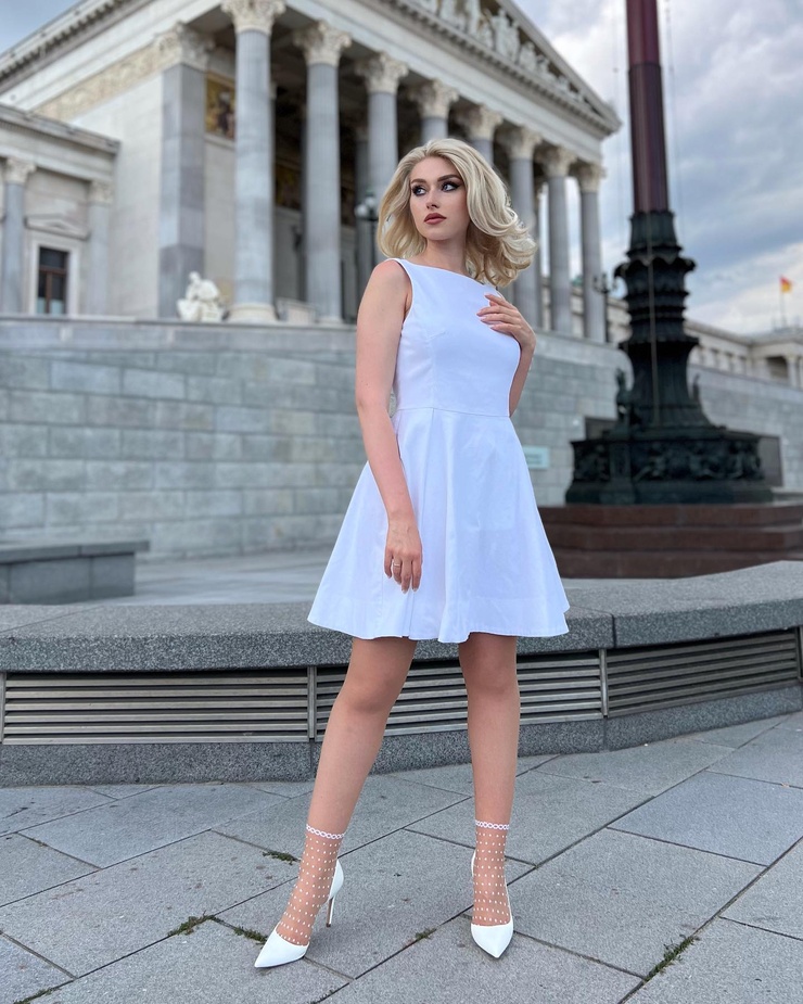 Picture of Alexandra Frenkel