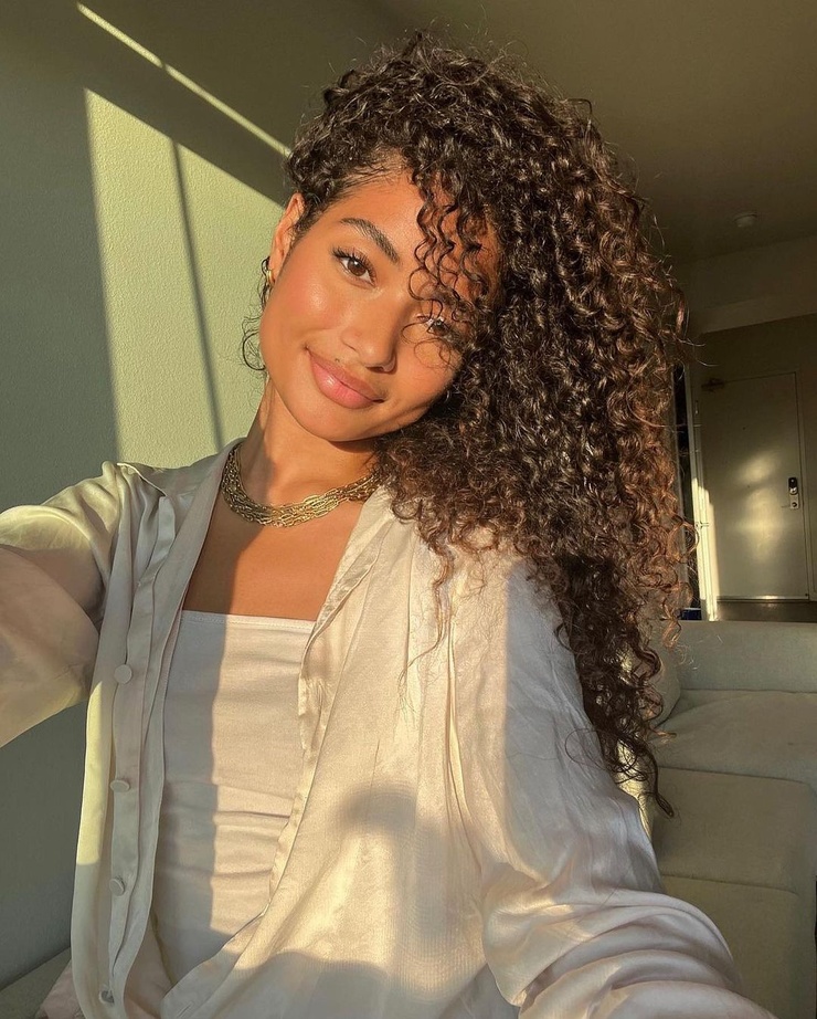 Athena Katoanga picture