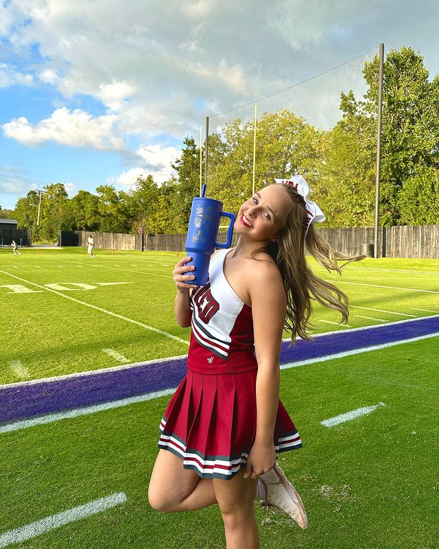 Picture of Abby James Witherspoon