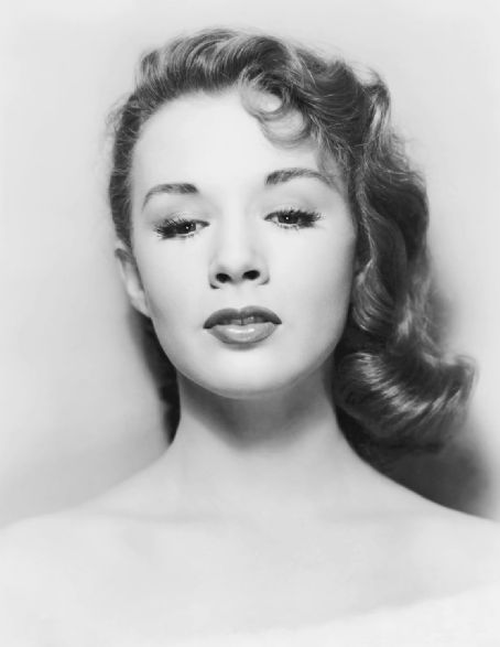 Picture of Piper Laurie