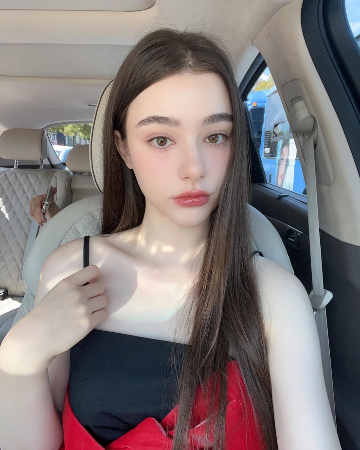 Picture Of Dasha Taran Ii