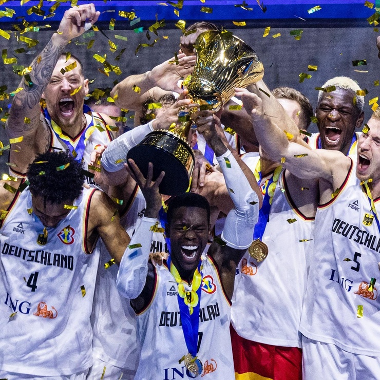 Picture of Dennis Schröder