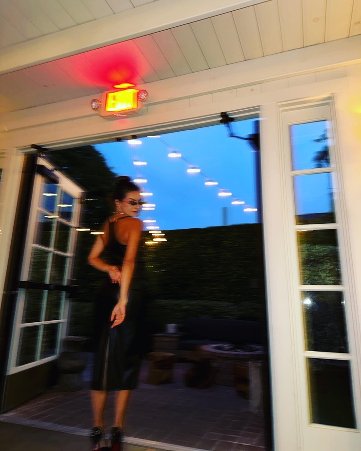 Picture of Kayla Compton