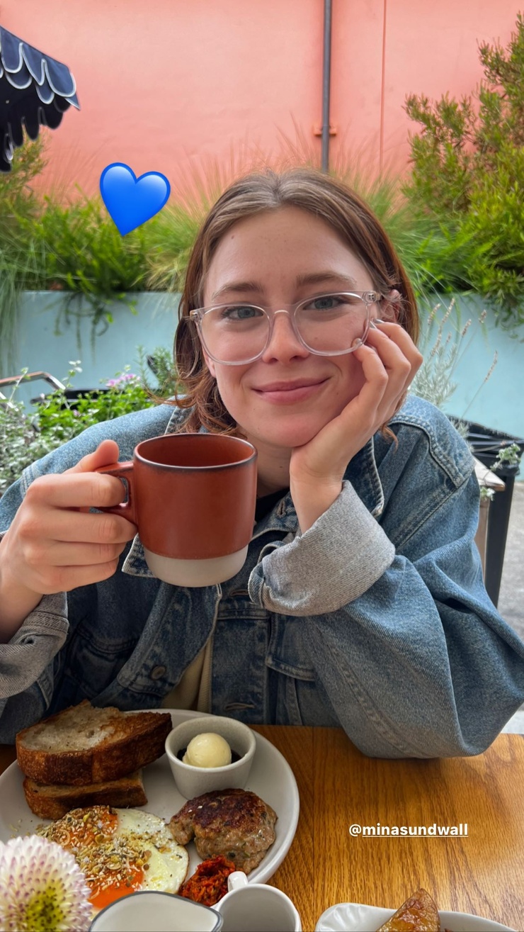 Mina Sundwall picture