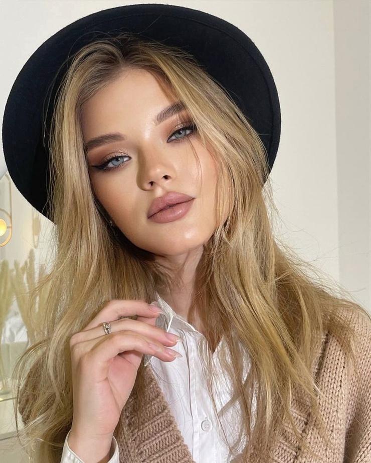 Anna Linnikova picture