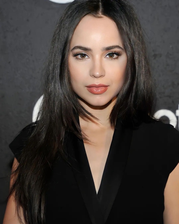 Picture of Sofia Carson