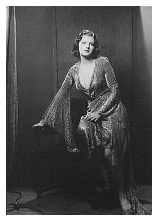 Dorothy Knapp