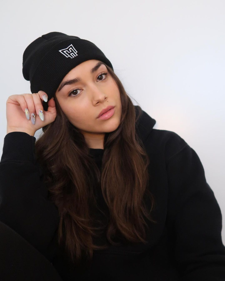 Picture of Lina Lecompte