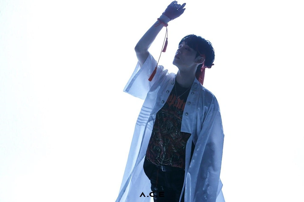 Picture of Kang Yuchan