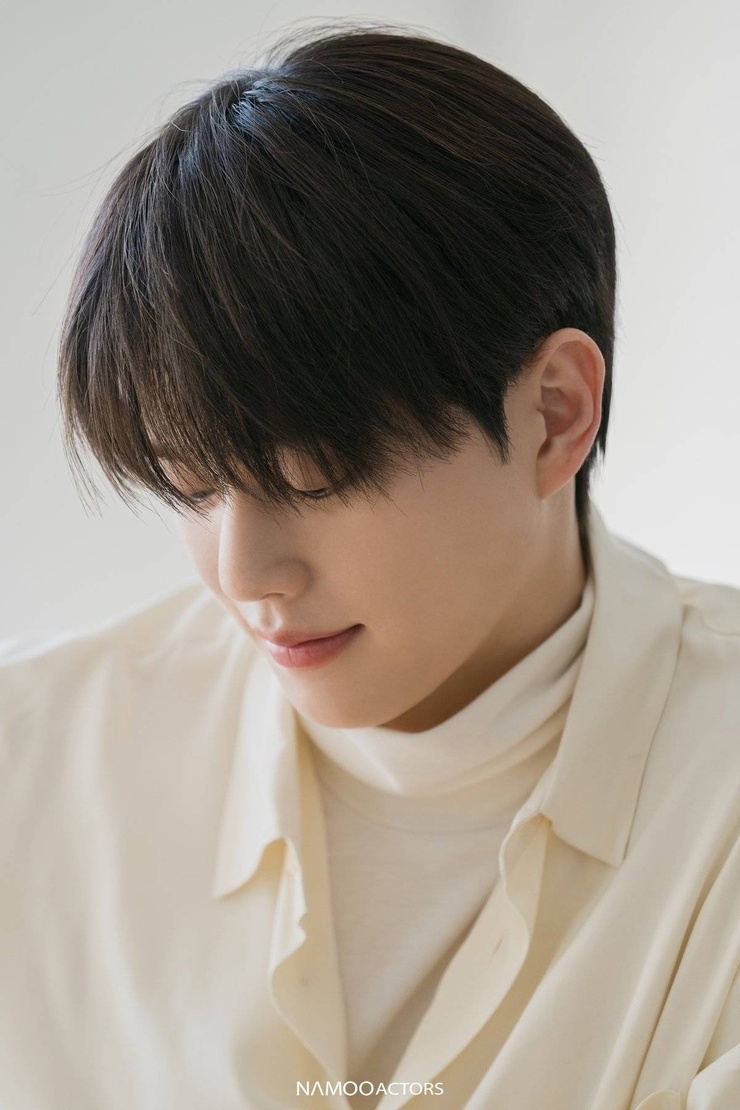 Picture of Song Kang