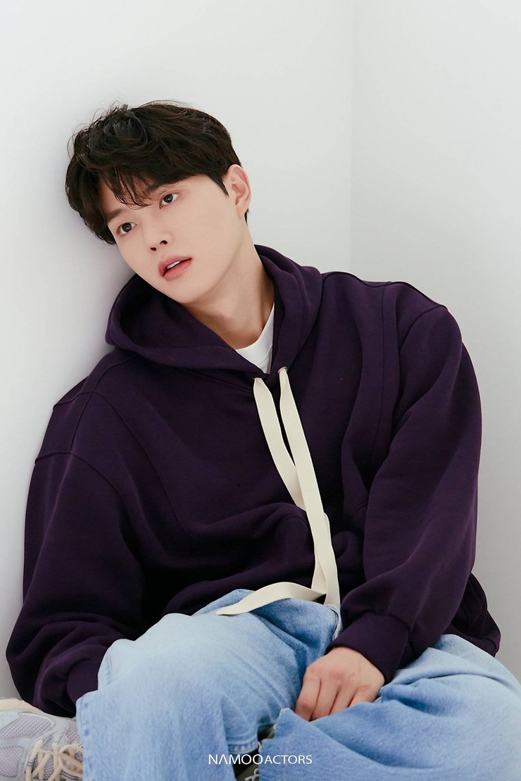 Picture of Song Kang