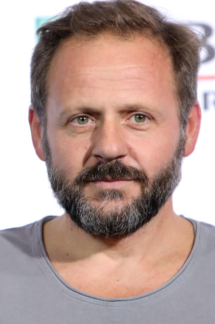 Picture of Samuel Finzi