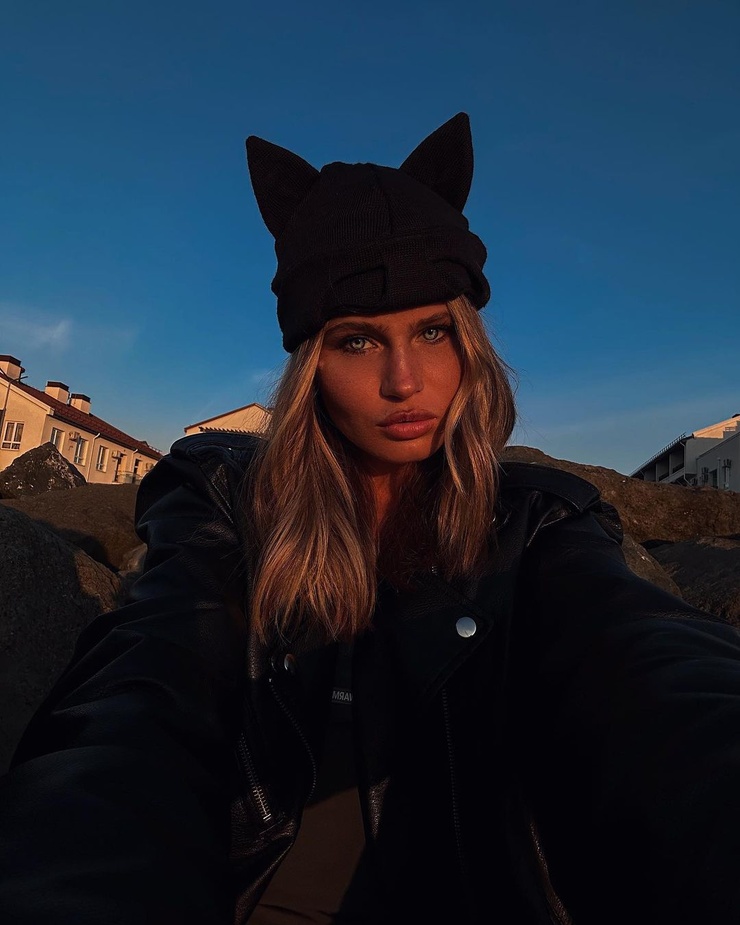 Dasha Tomatto picture