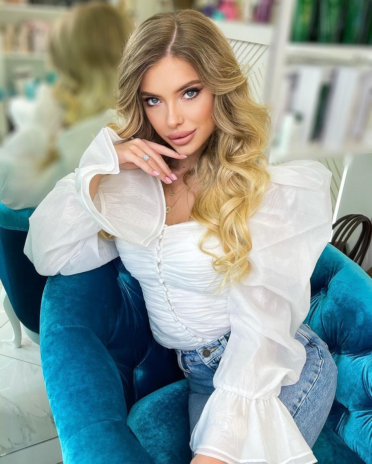 Image of Dasha Savina