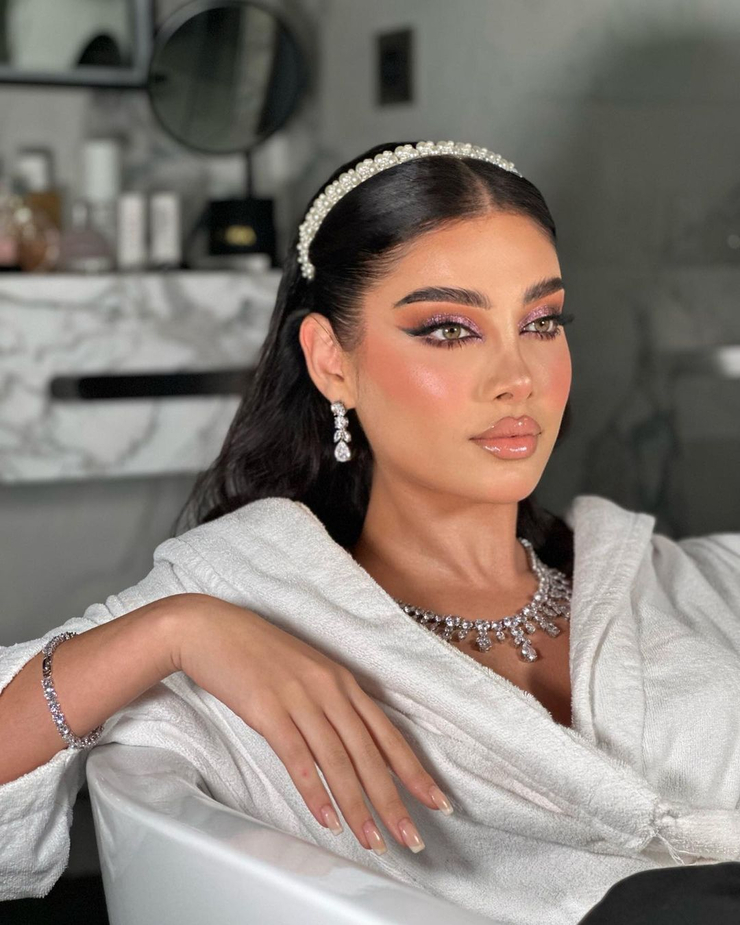 Image of Seezan (model)