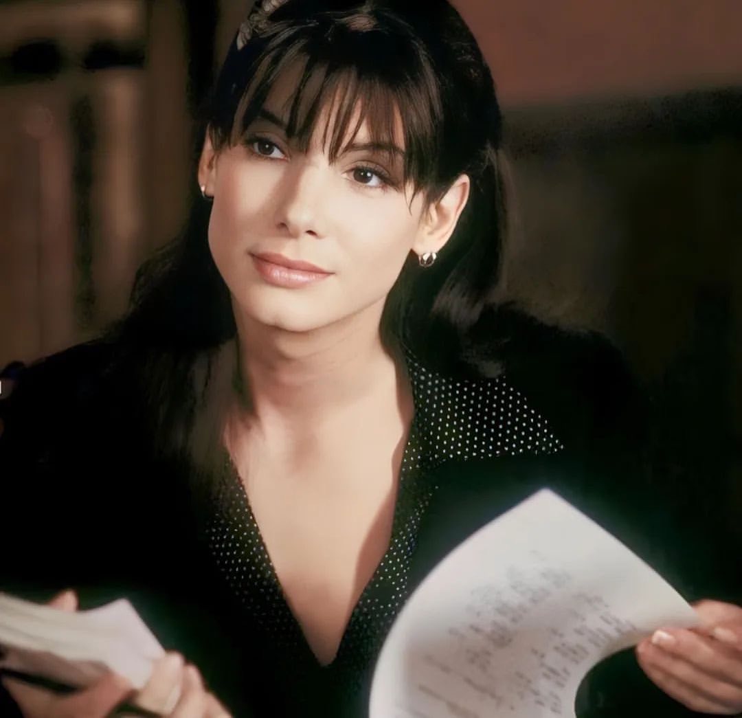 Sandra Bullock image