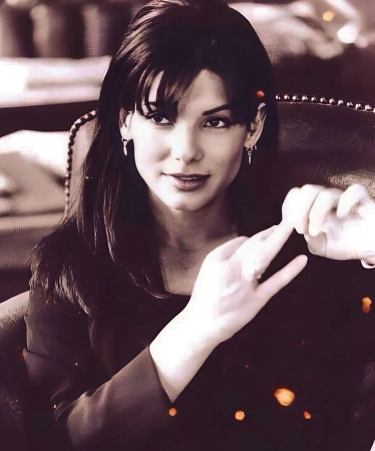 Sandra Bullock picture