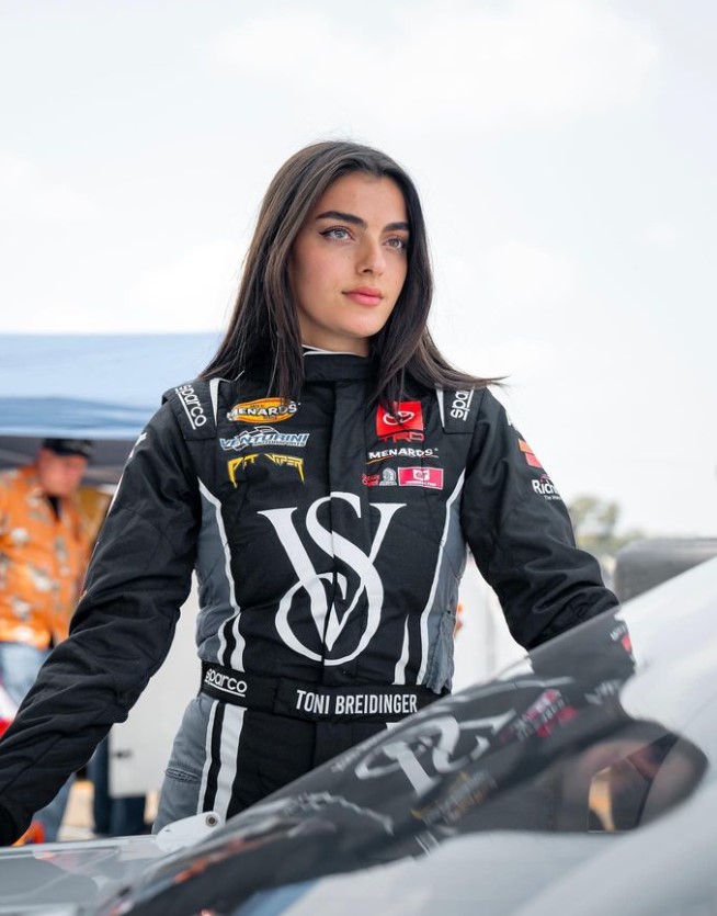 Picture of Toni Breidinger