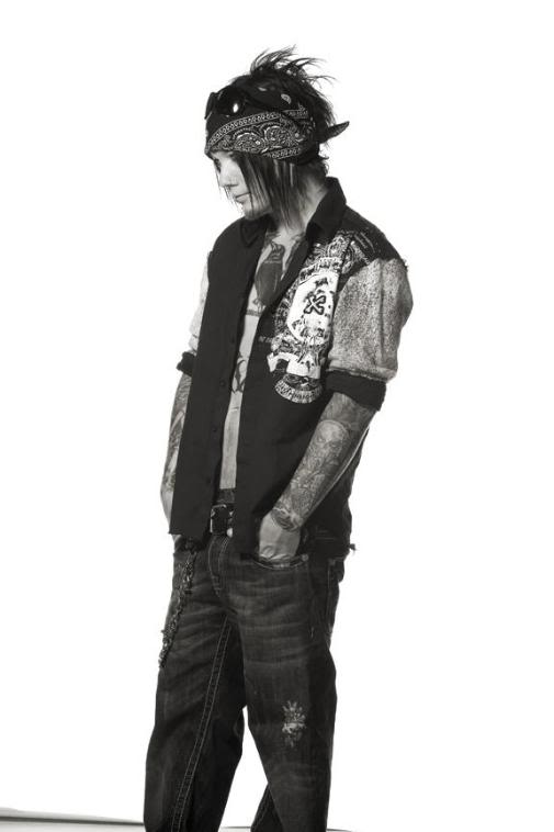 Picture of DJ Ashba