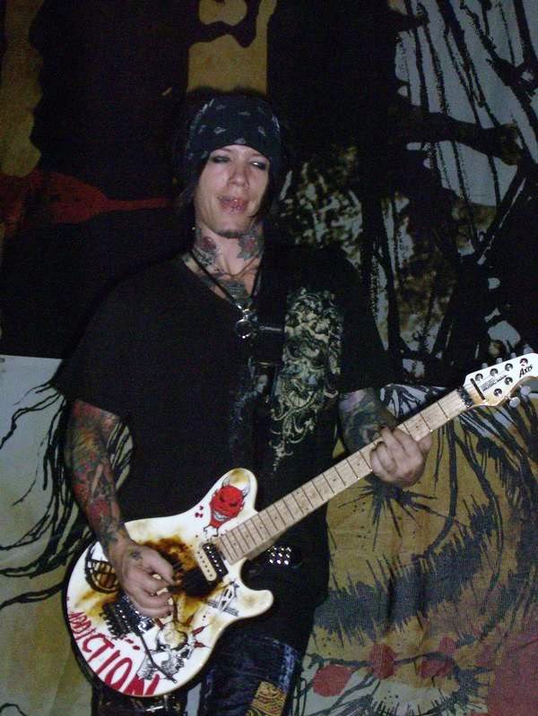 Picture of DJ Ashba