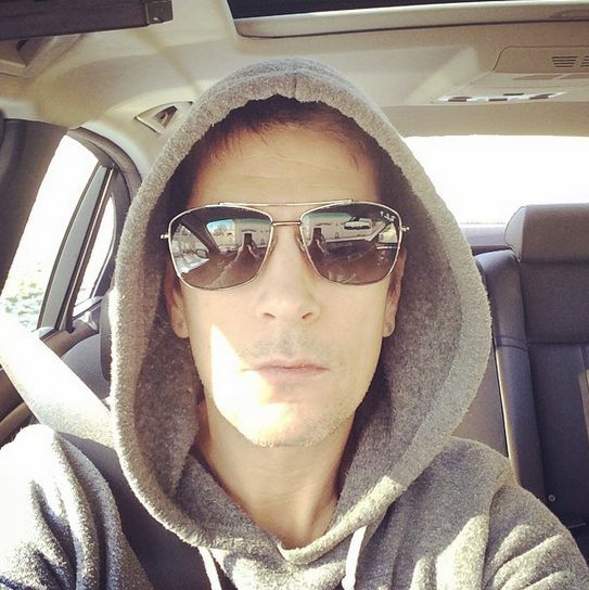 Picture of Rob Thomas