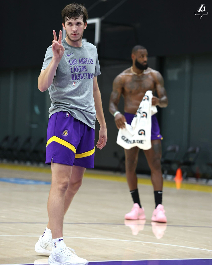 Picture of Austin Reaves