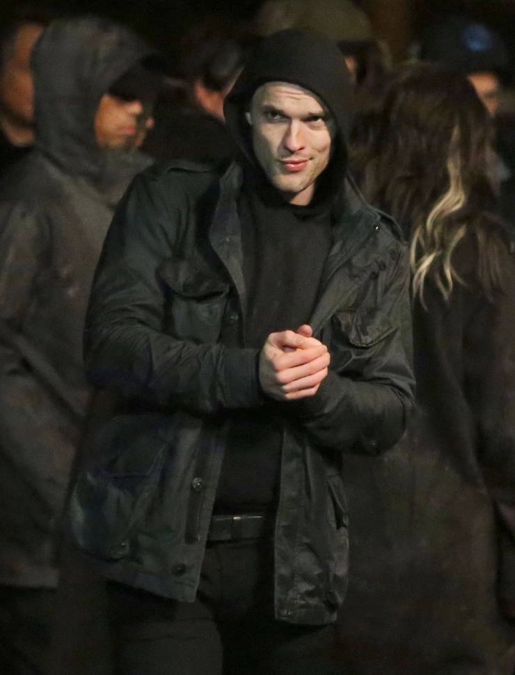 Picture of Ed Skrein