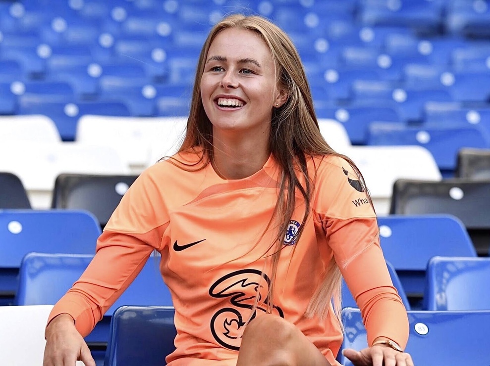 Picture of Hannah Hampton