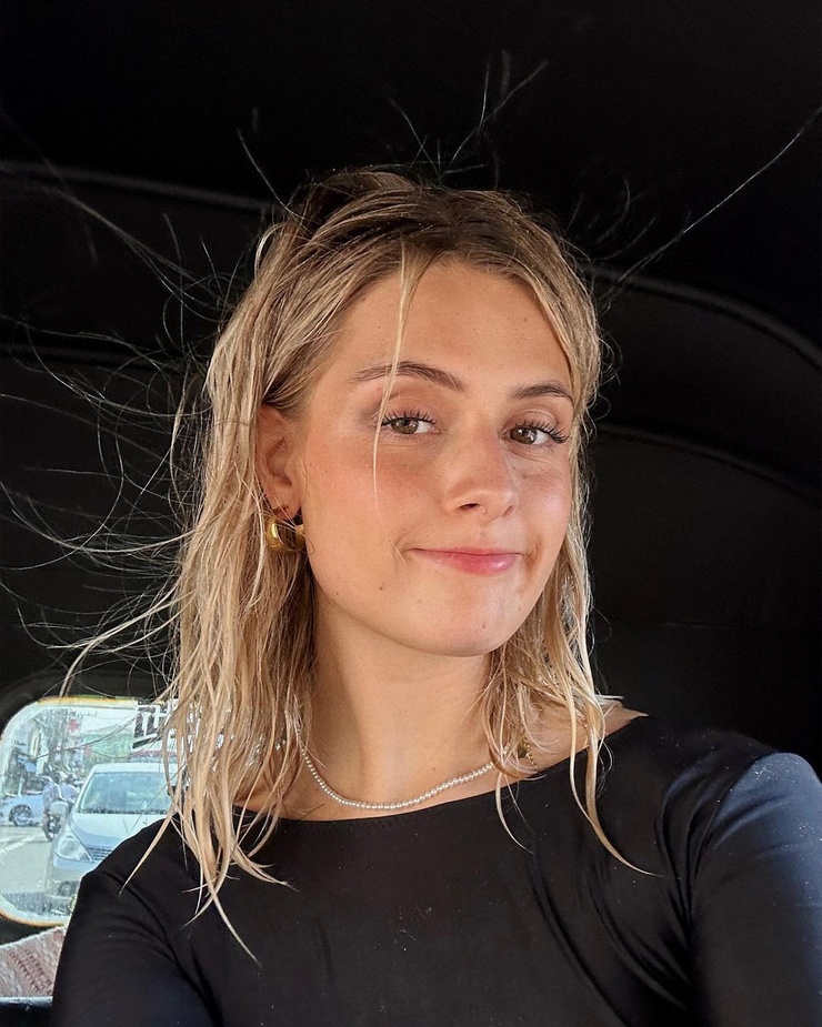 Picture of Laura Michelle