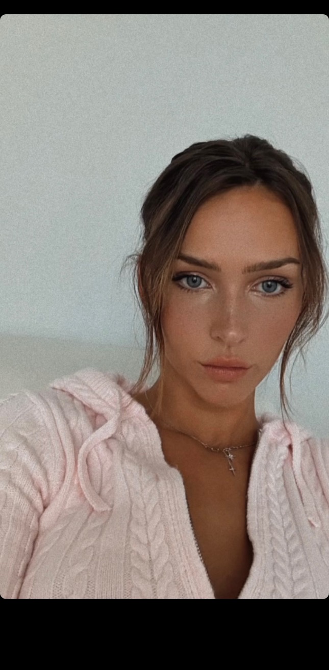 Picture of Rachel Cook