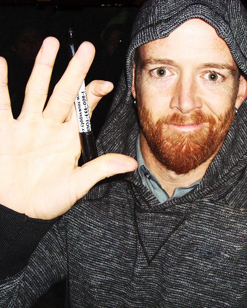 Phoenix Farrell picture