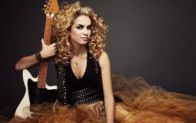 Picture of Lua Blanco