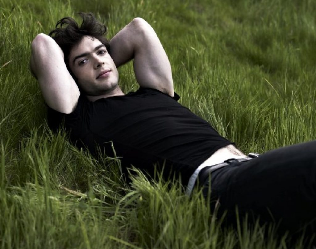 Picture of Ethan Peck