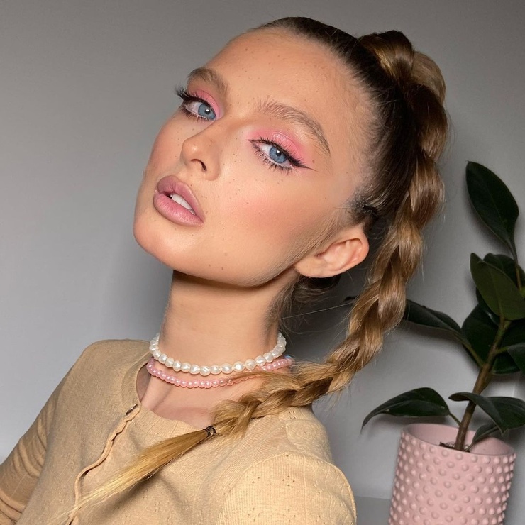 Picture of Dasha Romanova