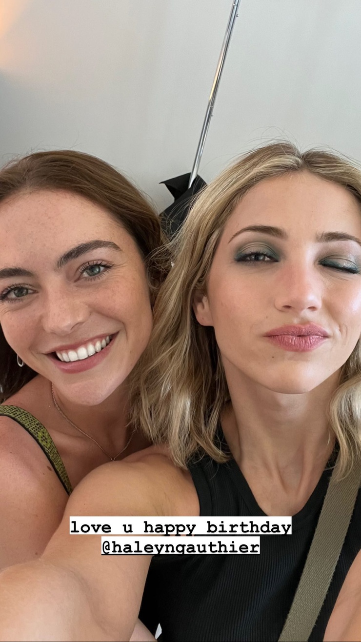 Picture of Emily Rudd